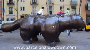 Fernando Botero's Fat Animal Sculptures - Barcelona Lowdown